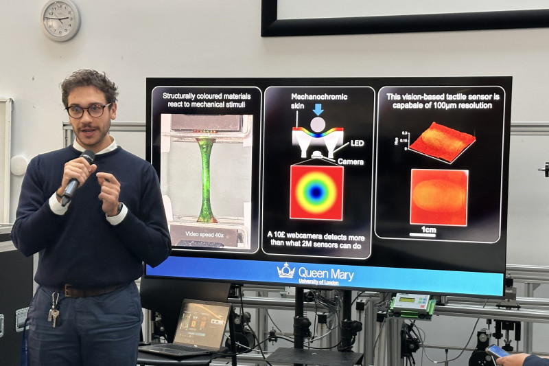 Dr Giacomo Sasso wins the SEMS Flash Presentation Competition: QMUL ...