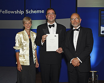 James Busfield is awarded his National Teaching Fellowship: QMUL School ...