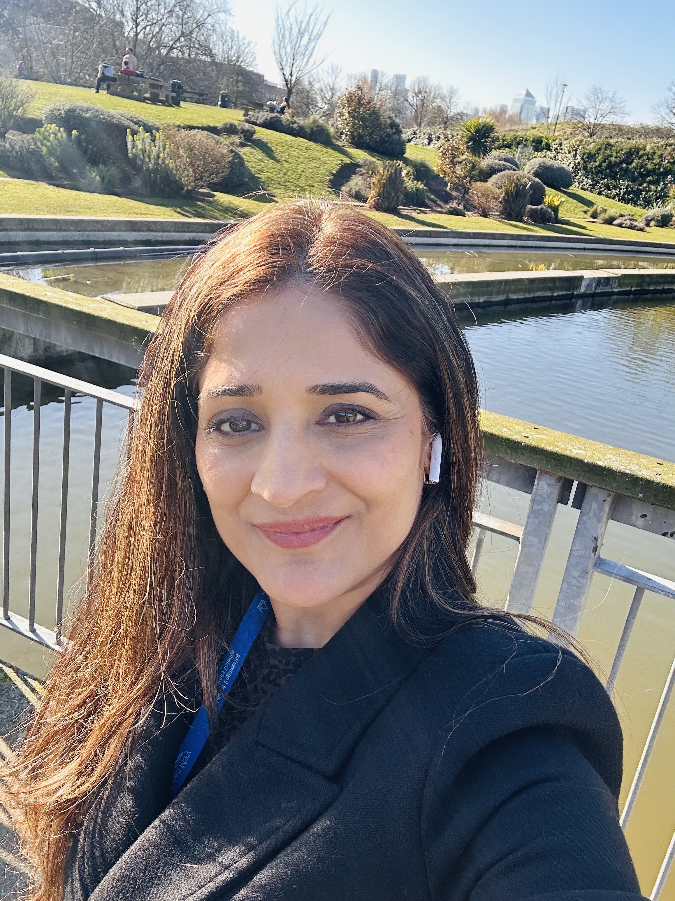 Mrs Avi Kaur: QMUL School of Engineering and Materials Science
