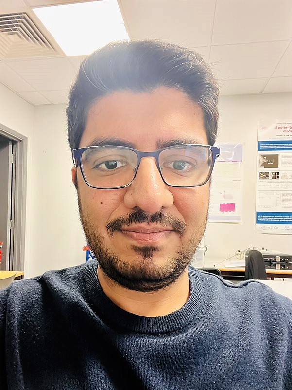 Dr Qasim Zia: QMUL School of Engineering and Materials Science