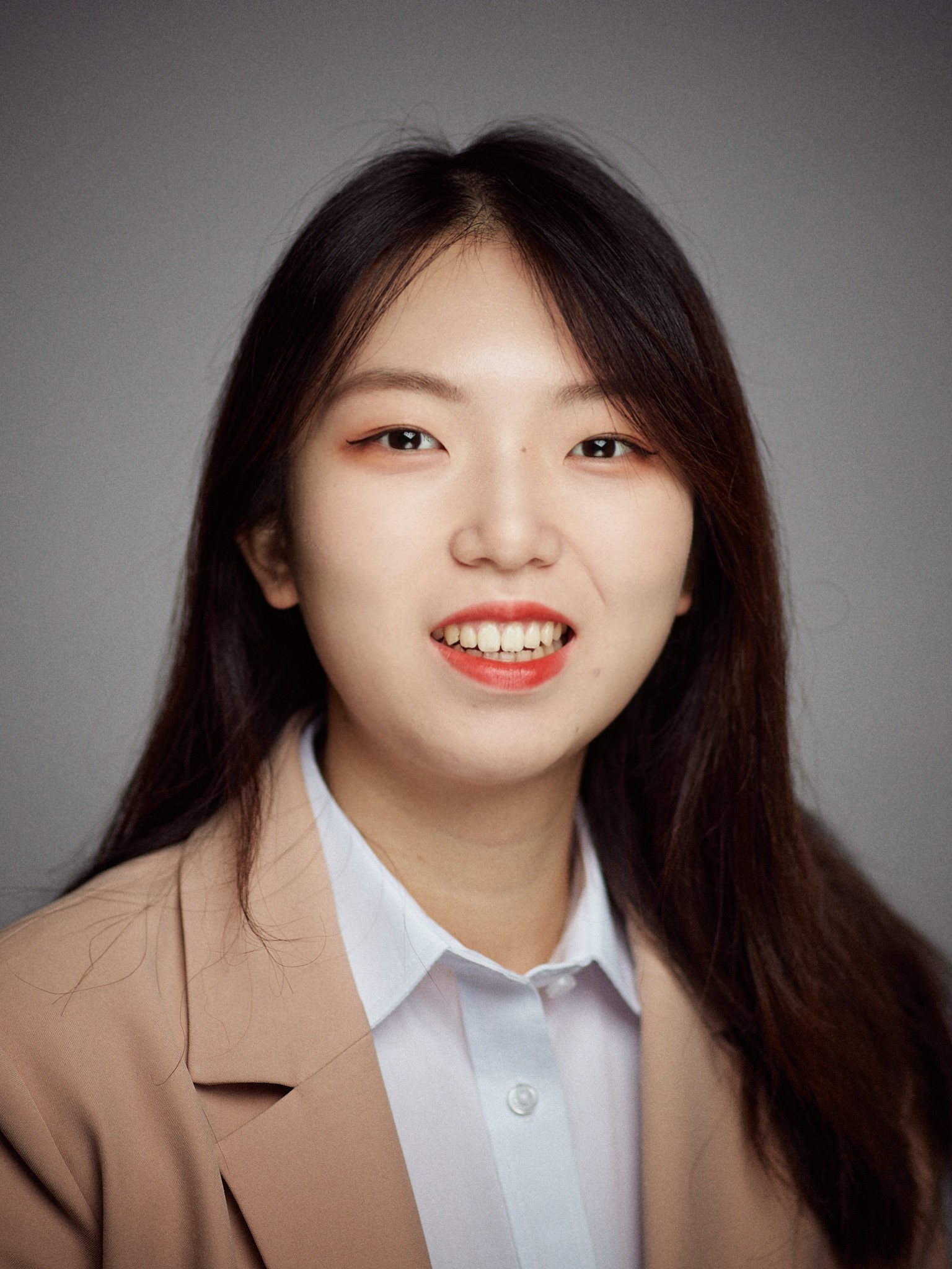 Dr Xiaoyi Min: QMUL School of Engineering and Materials Science